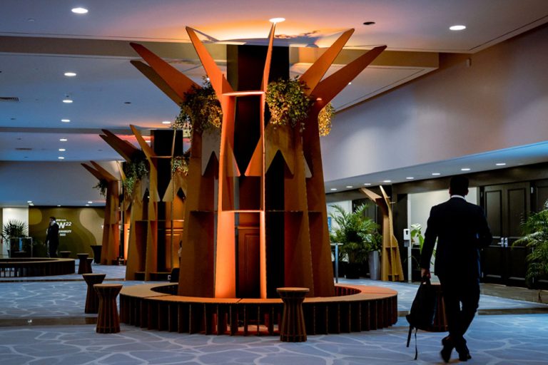 Sustainable events in hotels. Cardboard design for IDB Invest - Cartonlab