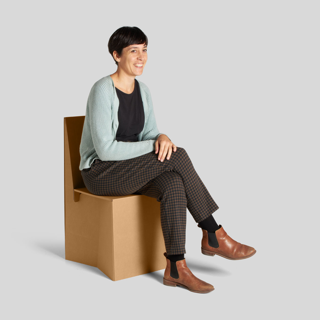 MIMOSA | Foldable Pop Up cardboard chair - Cartonlab English