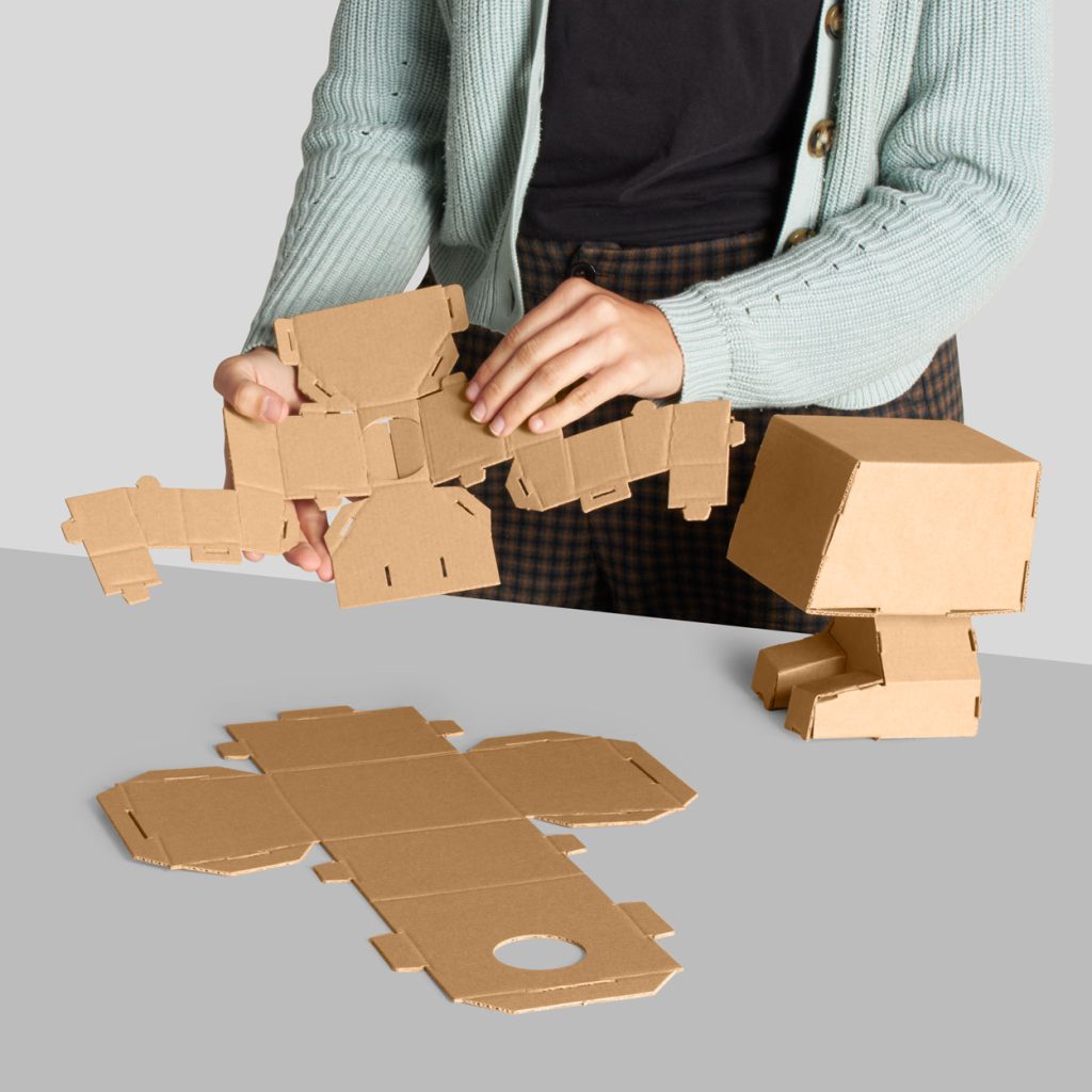 FYD TOY ART | Robot de cartón personalizable - Cartonlab